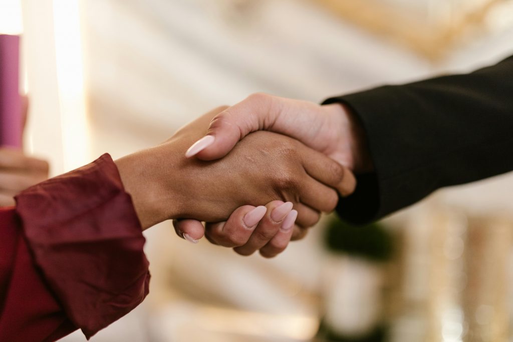  Nice To Meet You In Spanish A Complete Guide