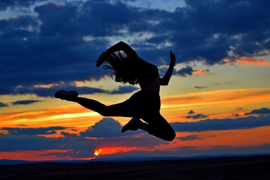 Livin' La Vida Loca: The Complete Guide to the Vivir Conjugation